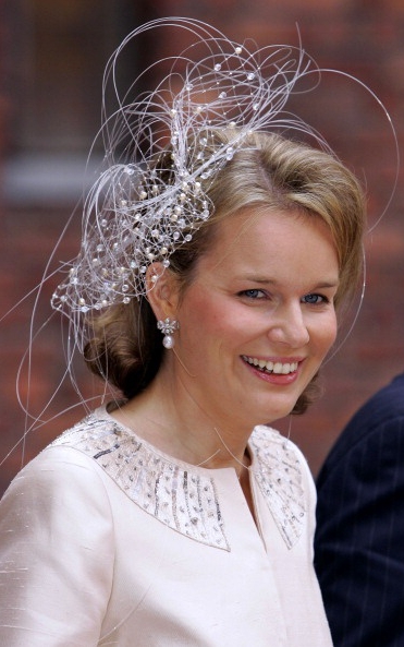 Hat Types: The Fascinator | Royal Hats