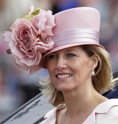 Inventory: Countess of Wessex’s Light Pink Hats | Royal Hats