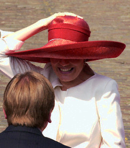 Inventory: Queen Mathilde’s Red Hats | Royal Hats
