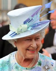 Inventory: Queen Elizabeth’s White Hats | Royal Hats